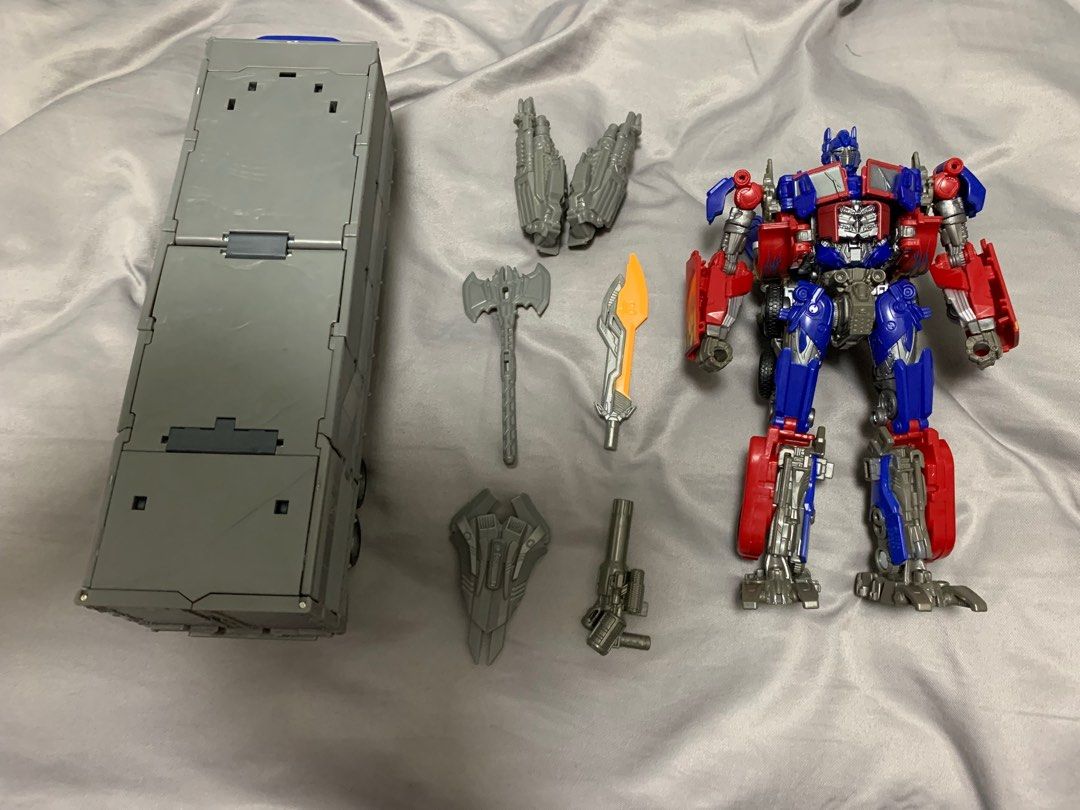 變形金剛 柯柏文 transformers studio series 44 Optimus Prime, 興趣及遊戲, 玩具 & 遊戲類 ...