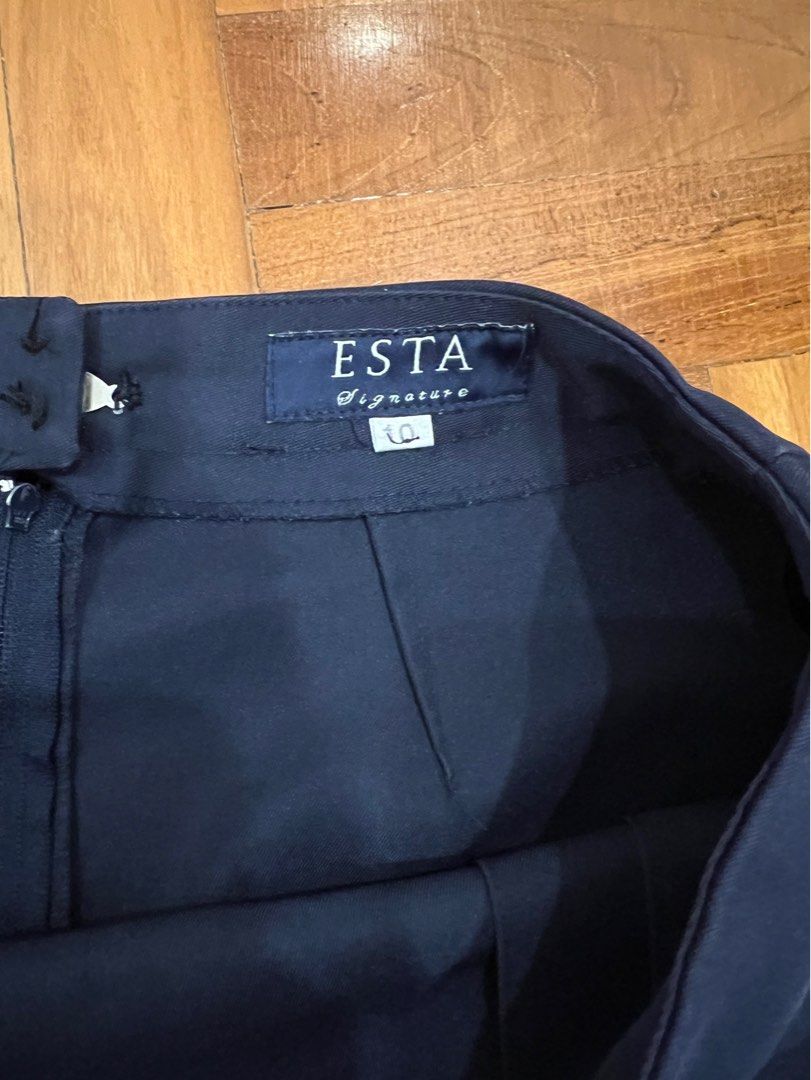 ACSI uniform female skirt, Women's Fashion, Bottoms, Skirts on Carousell