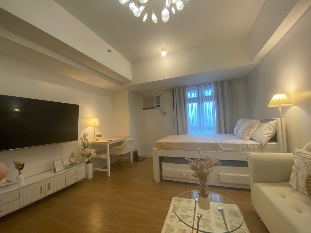 Alveo High Park Vertis North (Fully Furnished) Near SM North Edsa on ...
