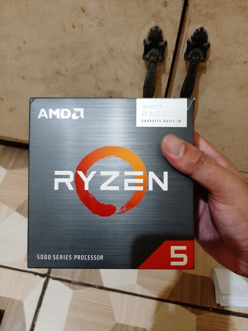 AMD Ryzen 5 5600G Box w/ stock CPU Fan, Computers & Tech, Desktops on ...