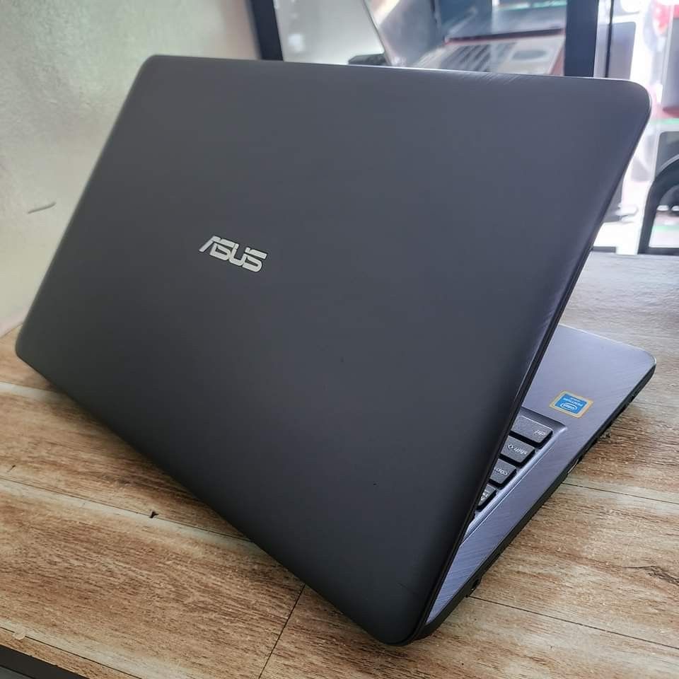 Asus X543u on Carousell