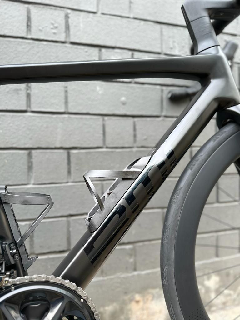 BMC Teammachine SLR01 Disc, Carbon/ Black Road Bike Ultegra 12S Di2 ...