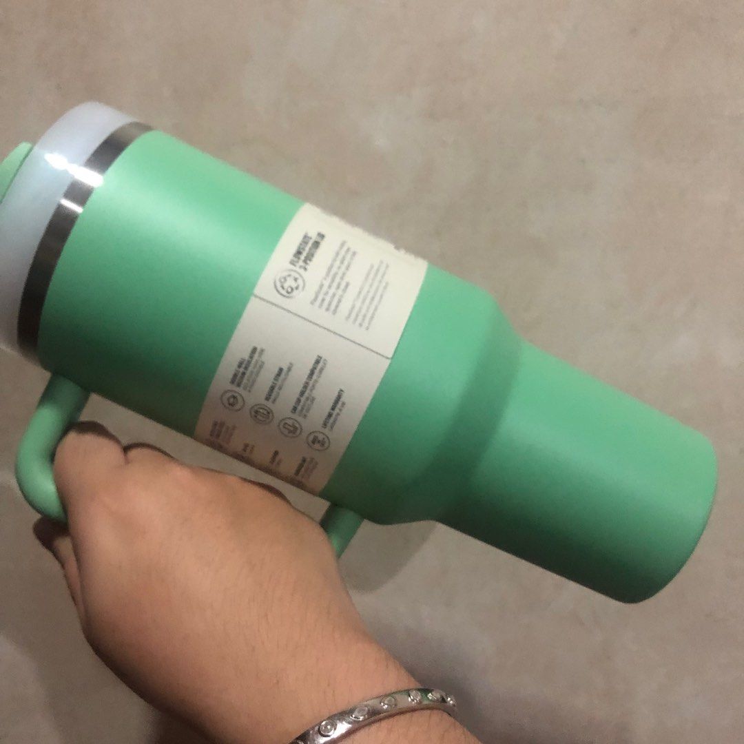 BRAND NEW AUTHENTIC STANLEY 40oz Quencher in JADE on Carousell