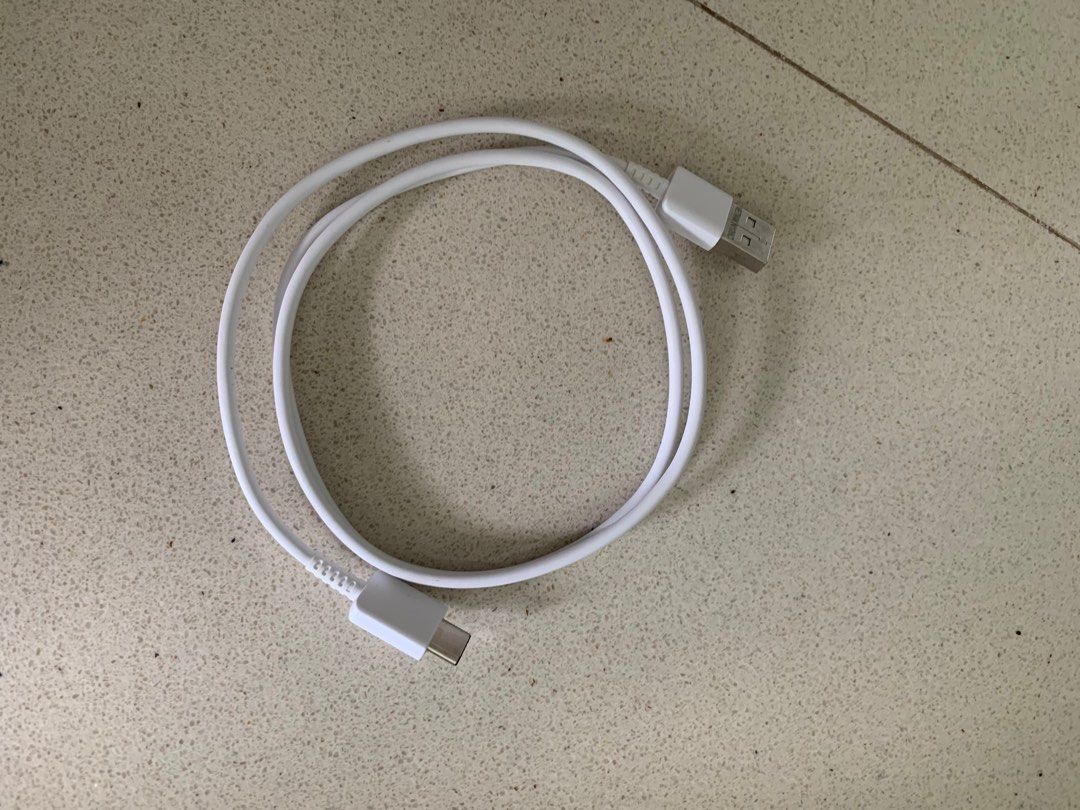 Brand new Original Authentic Apple Iphone iPad Cable for Fast data ...