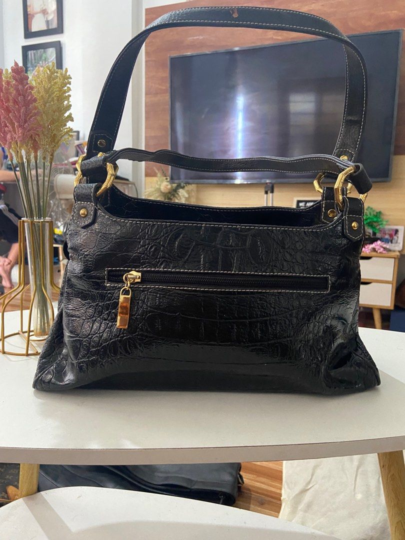 Capacci on Carousell