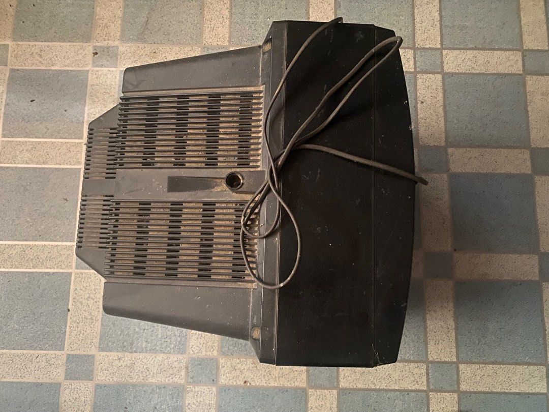Defective Sony Box Tv, TV & Home Appliances, TV & Entertainment, TV on ...