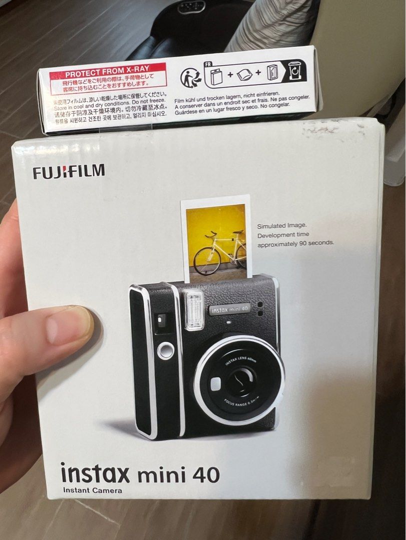 Fujifilm Instax Mini 40 combo, Photography, Cameras on Carousell