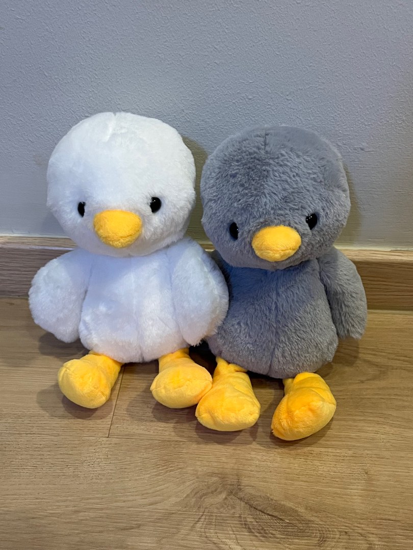 Fun Claw Chick plushy soft toy, Hobbies & Toys, Toys & Games on Carousell