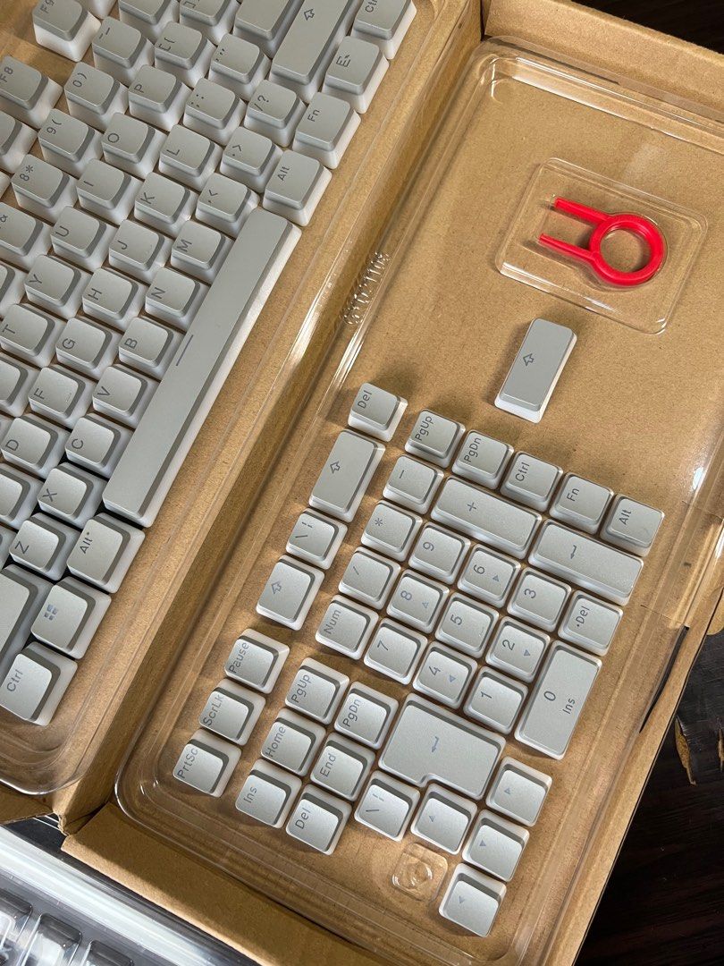 Gray Pudding Keycaps on Carousell