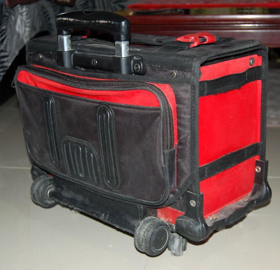 HAWK Trolley bag for kids, Babies & Kids, Going Out, Strollers on Carousell