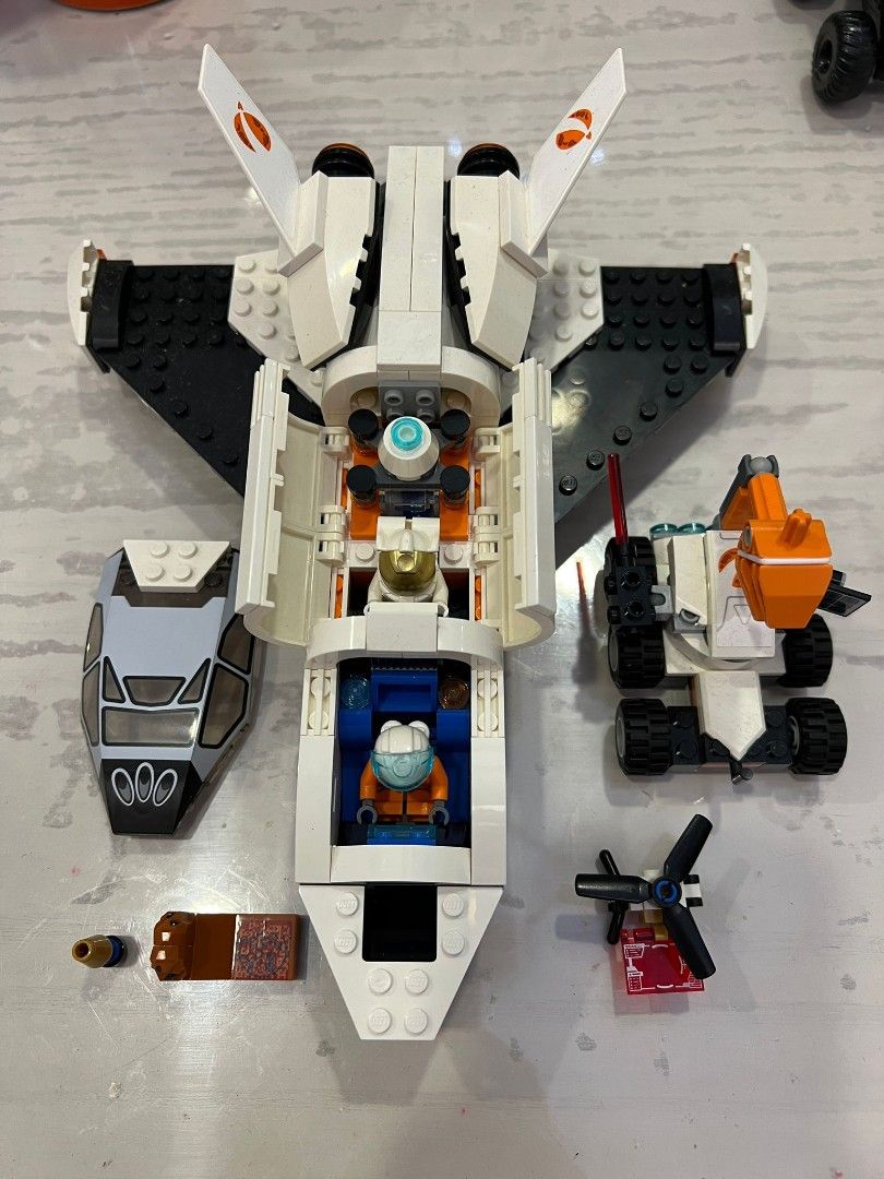 Lego 60226 City Mars Research shuttle 漫游者1號 穿梭機 積木, 興趣及遊戲, 玩具 & 遊戲類 ...