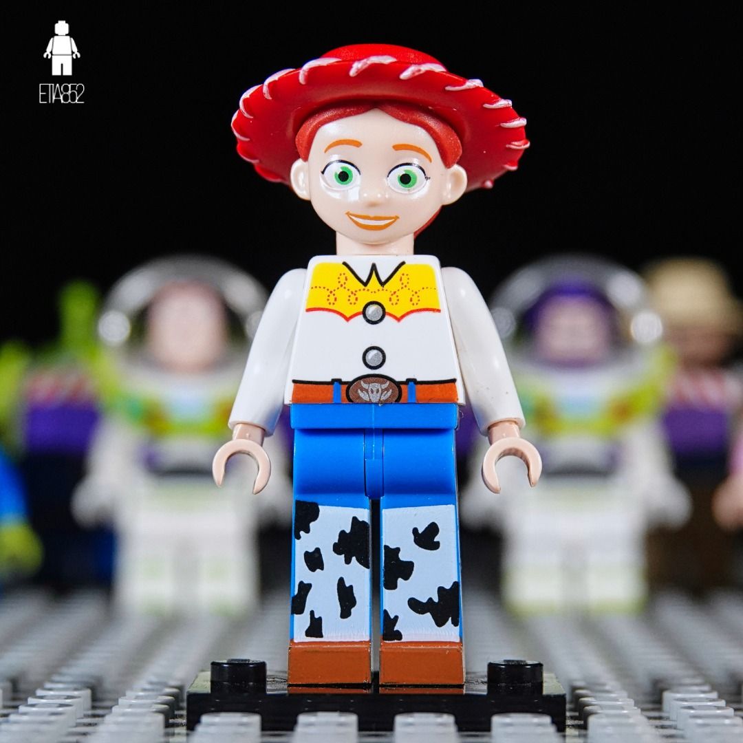 Lego 人仔 minifigures Jessie(Toy story/toy008/7594), 興趣及遊戲, 玩具 & 遊戲類 ...