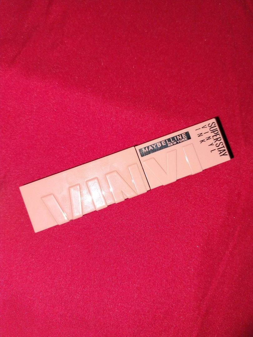 Maybelline Superstay Vinyl Ink Liquid Lipstick in Intriguing, Beauty ...