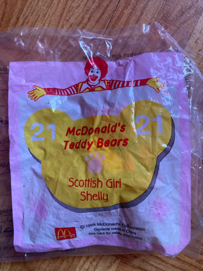 McDonald's Limited Edition Vintage 1999 Teddy Bear Collections, Hobbies ...