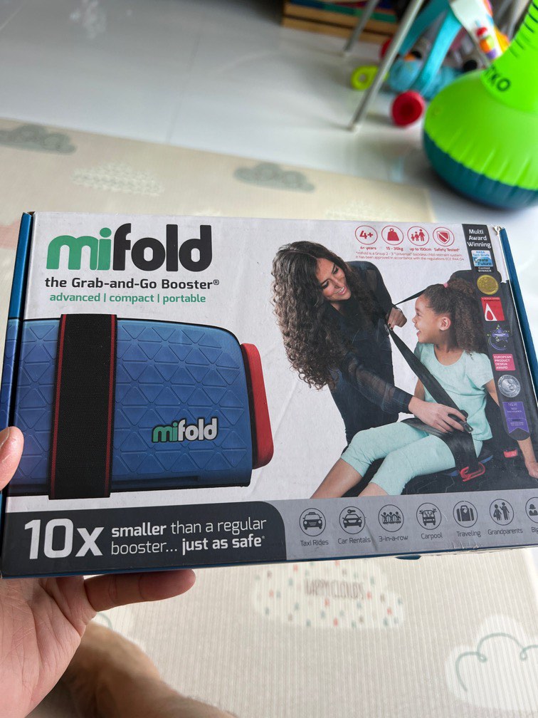 Mifold Grab and Go Booster, Babies & Kids, Going Out, Car Seats on ...