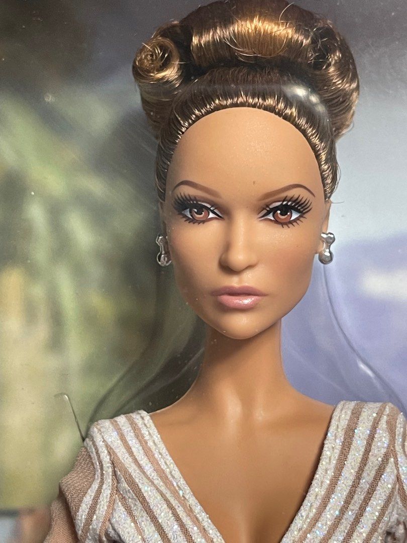 NRFB JLo Jennifer Lopez Barbie Red Carpet doll, Hobbies & Toys, Toys ...