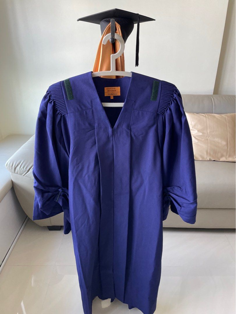 NUS Bachelor of Social Sciences Gown, Women's Fashion, Dresses & Sets ...