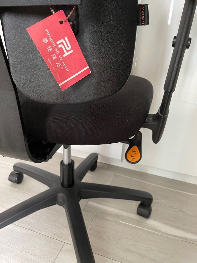 Office wfh chair gaming ergonomic lungs design, Furniture & Home Living ...