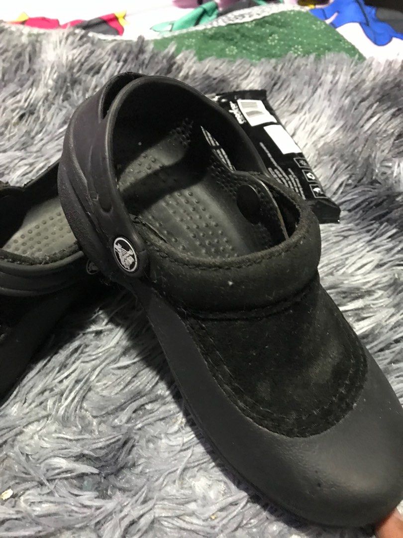 original crocs w4 on Carousell