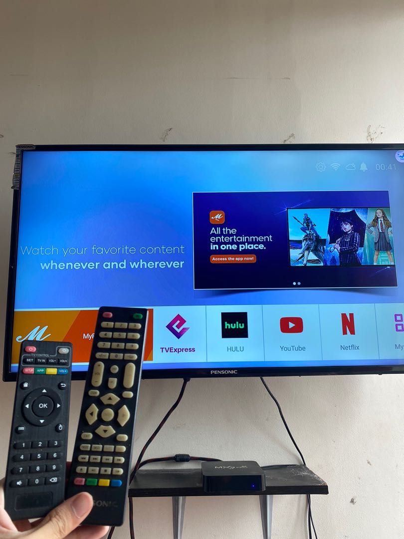 Pensonic 40 inches Android TV with Smart Box, TV & Home Appliances, TV ...