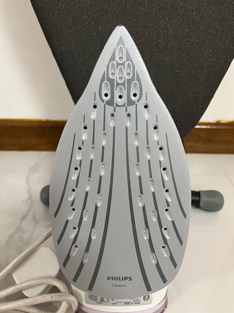 Philips easy speed advance steam iron, come with iron board, TV & Home ...