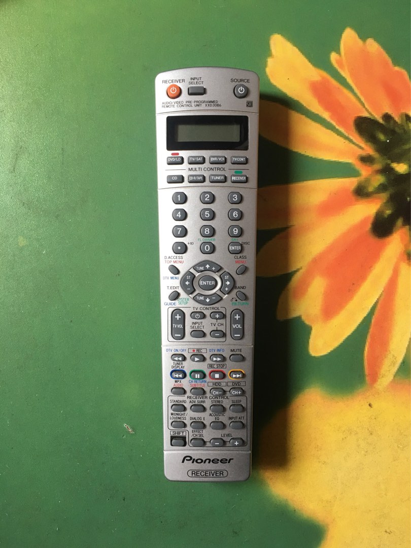 Pioneer XXD3086 AV Pre-Programmed and Learning Remote Control Unit 擴音機 ...