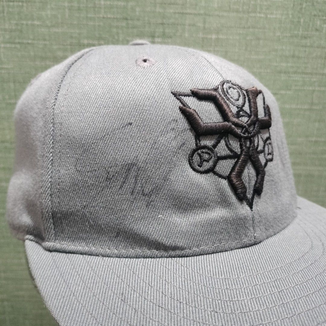 POD band cap with autograph, Men's Fashion, Watches & Accessories, Caps ...