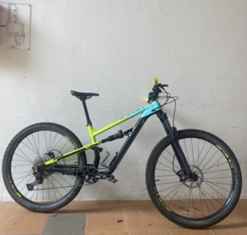 Polygon T7 mountain bike, Sports Equipment, Bicycles & Parts, Bicycles ...