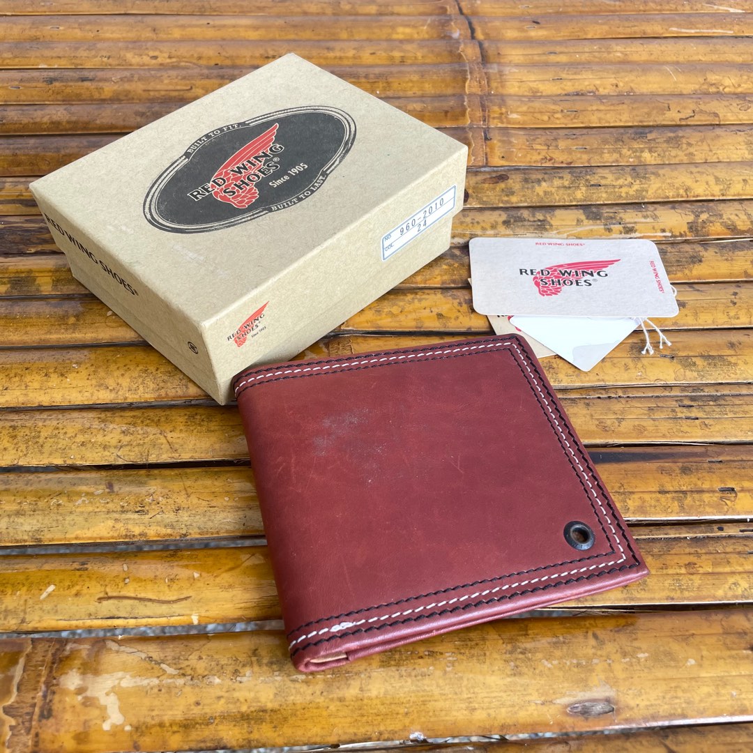Red Wing Wallet, Men's Fashion, Watches & Accessories, Wallets & Card ...