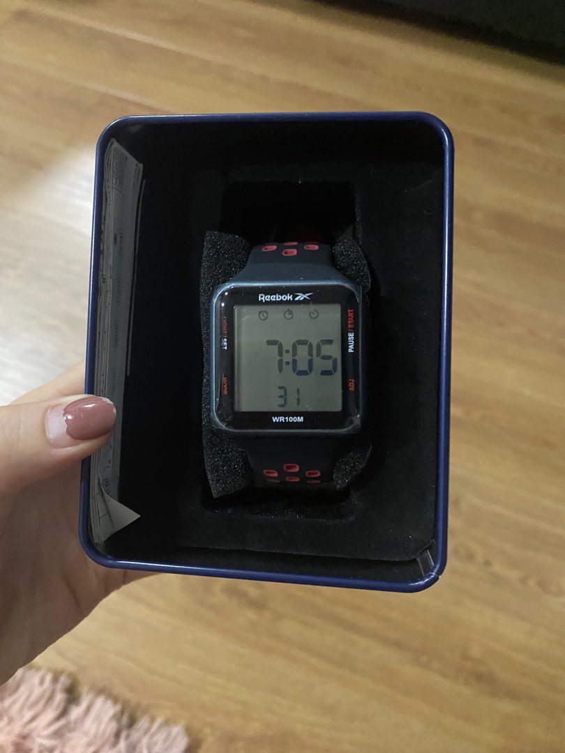 Reebok smart sport watch, Mobile Phones & Gadgets, Wearables & Smart ...