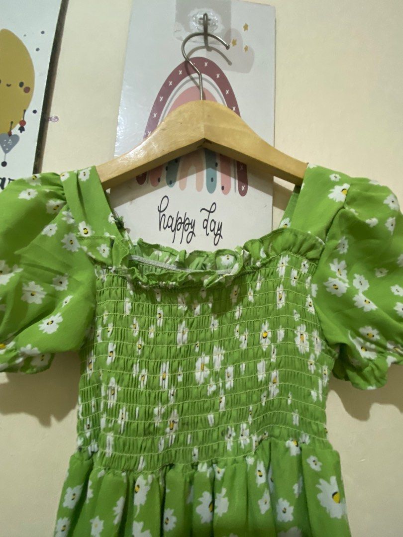 Smoke sabrina Dress Anak vintage hijau, Bayi & Anak, Baju Anak ...