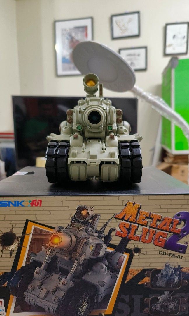 SNK metal Slug 2 metal slug transforming tank to robot bib on Carousell