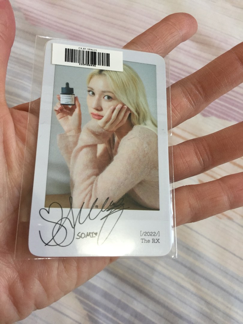 Somi card, K-Wave di Carousell