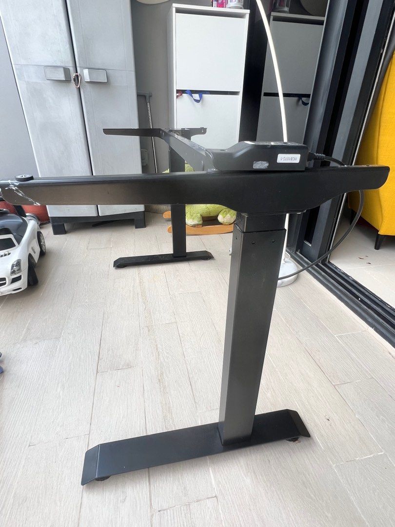 Sturdy, height adjustable table (with table top removed), Furniture ...