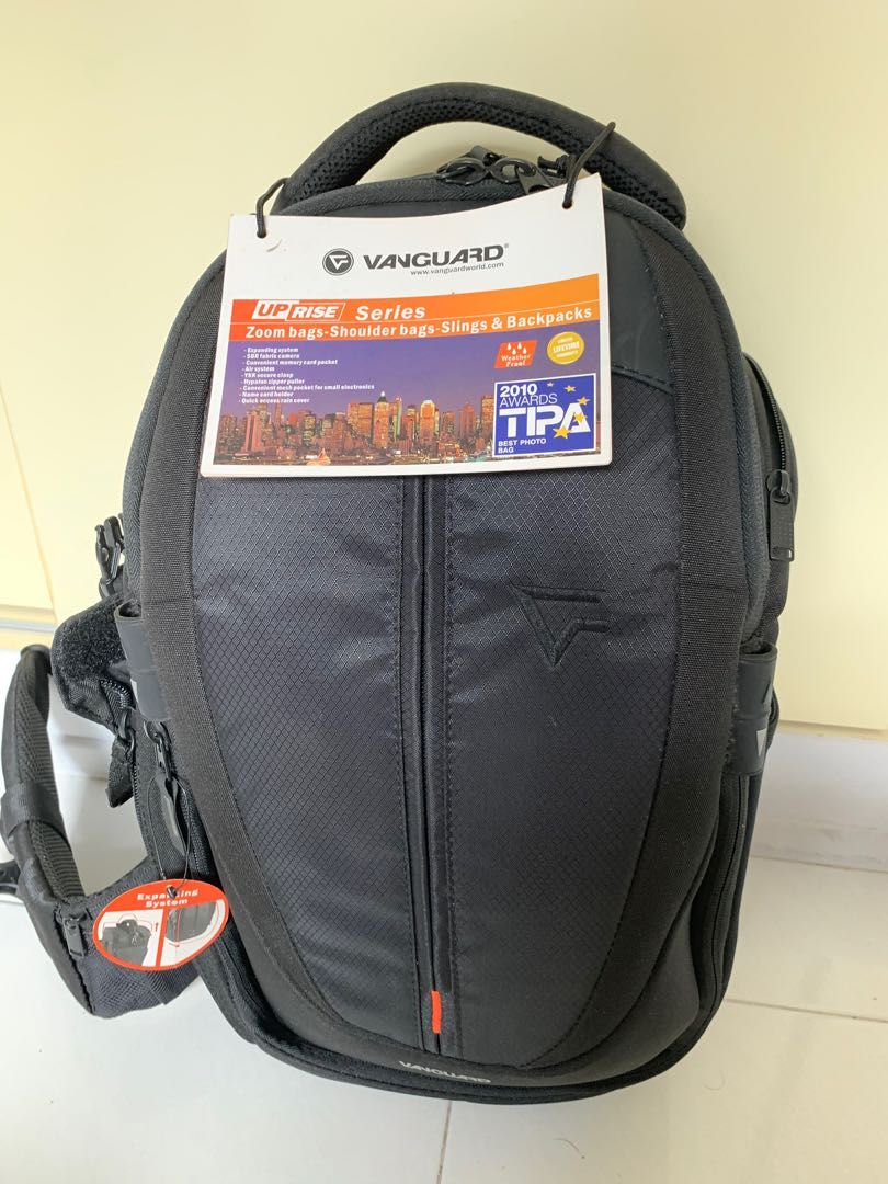 Vanguard Up-rise 43 sling bag., Photography, Photography Accessories, Camera Bags & Carriers on ...