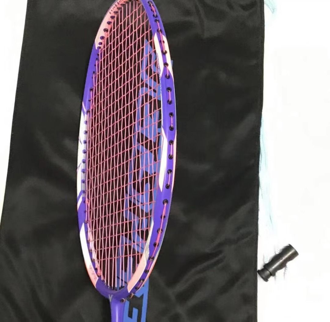 VICTOR JETSPEED S-12F櫻花粉專業級羽毛球拍, 運動產品, 運動與體育, 運動與體育 - 球拍和球類運動 - Carousell