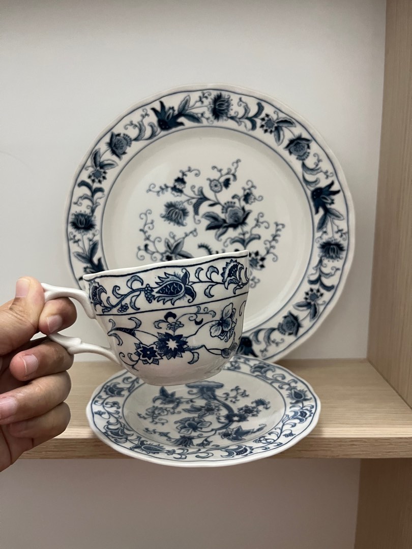 Vintage Blue Onion Design Teacup & Plate, Furniture & Home Living ...