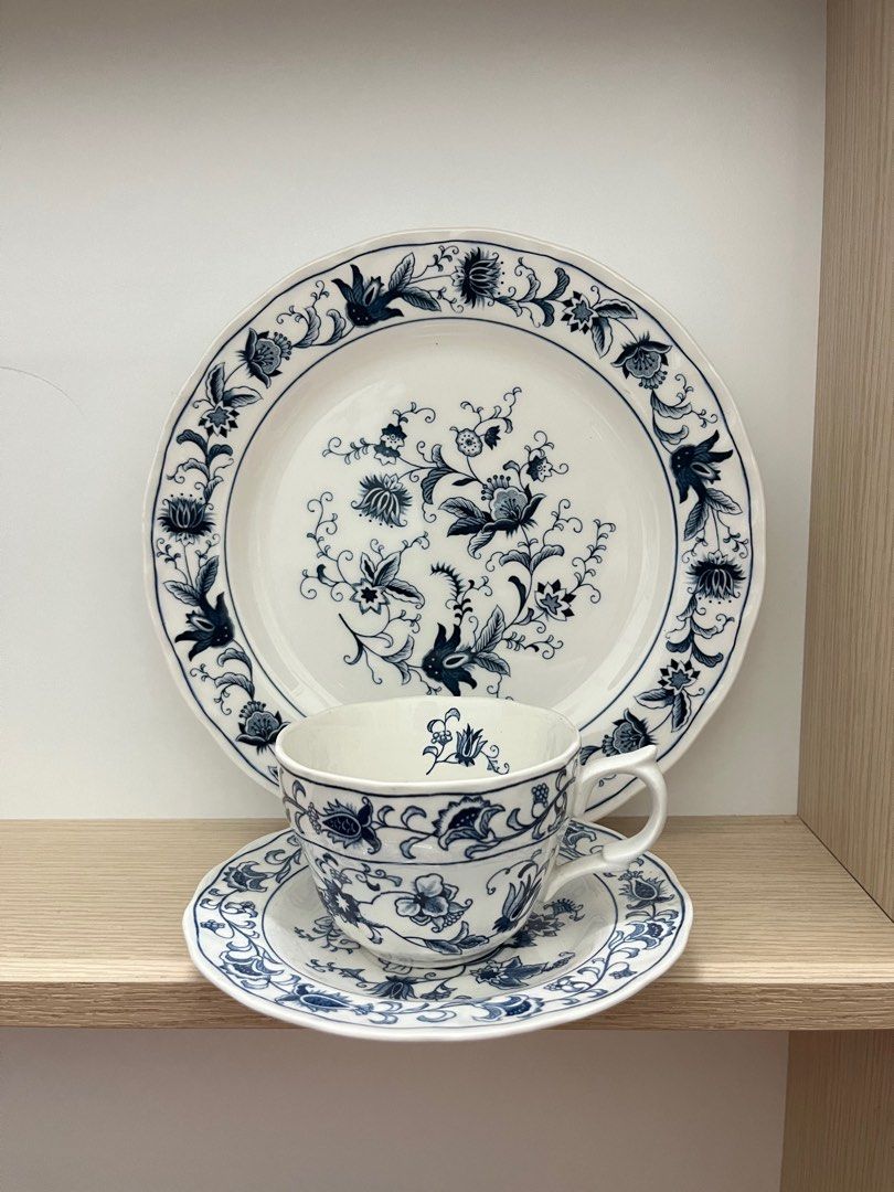 Vintage Blue Onion Design Teacup & Plate, Furniture & Home Living ...
