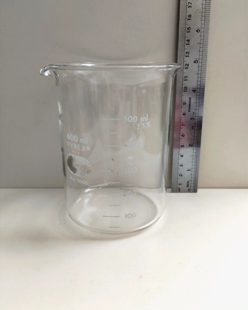 Vintage Pyrex USA Griffin Beakers in Different Sizes, 1000 & 600 ml on ...