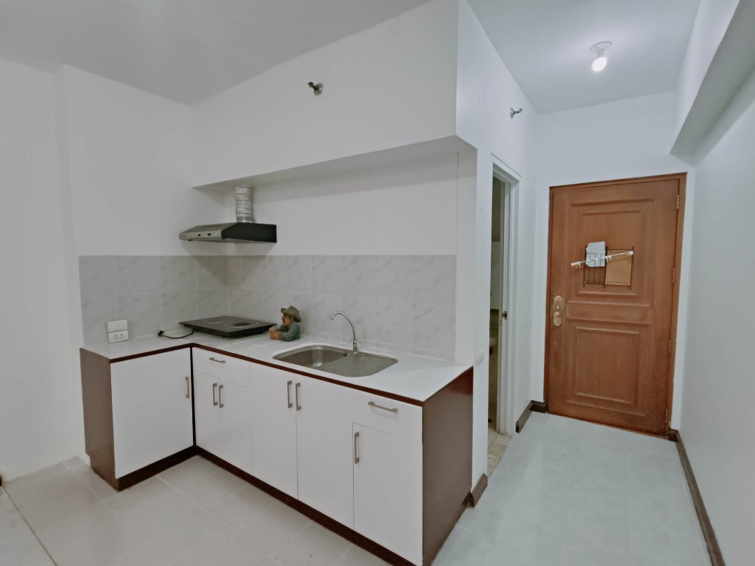 34 sqm Studio Unit for Lease/Sale @Paragon Plaza on Carousell