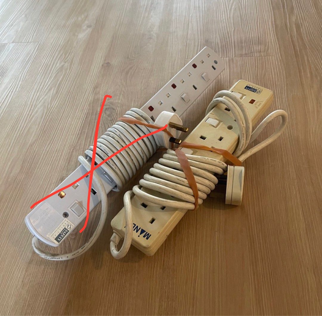 4 electrical points extension plug 2m, TV & Home Appliances, Electrical ...