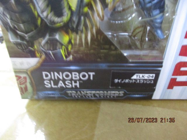 全新 日版 Takara Tomy 變形金剛Transformers Movie TLK-04 恐龍 恐龍派dinobot slash, 興趣及遊戲, 玩具 & 遊戲類 - Carousell