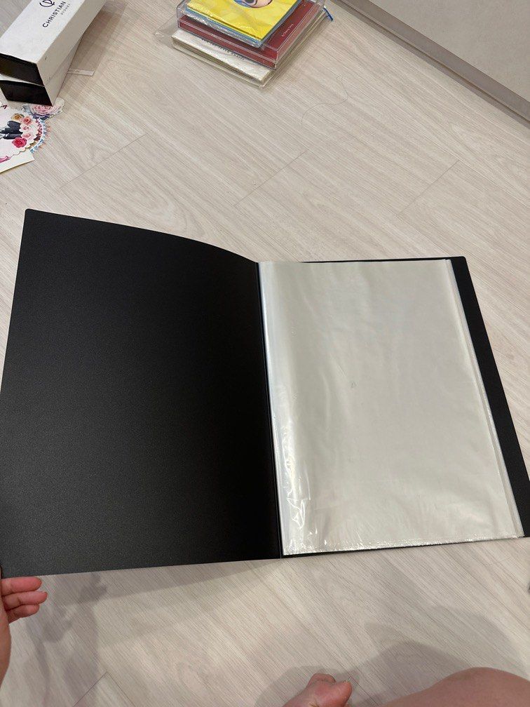 A3 clear pocket folder (20 pockets) for artworks, Hobbies & Toys ...