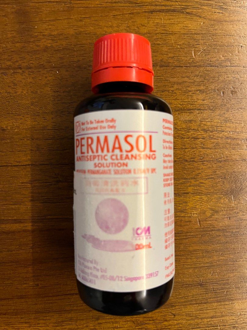 Antiseptic cleaning solution, Health & Nutrition, Medical Supplies ...