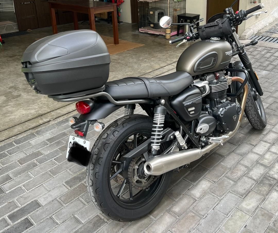 BIG BIKE FOR SALE Triumph Street Twin Model 2022 on Carousell