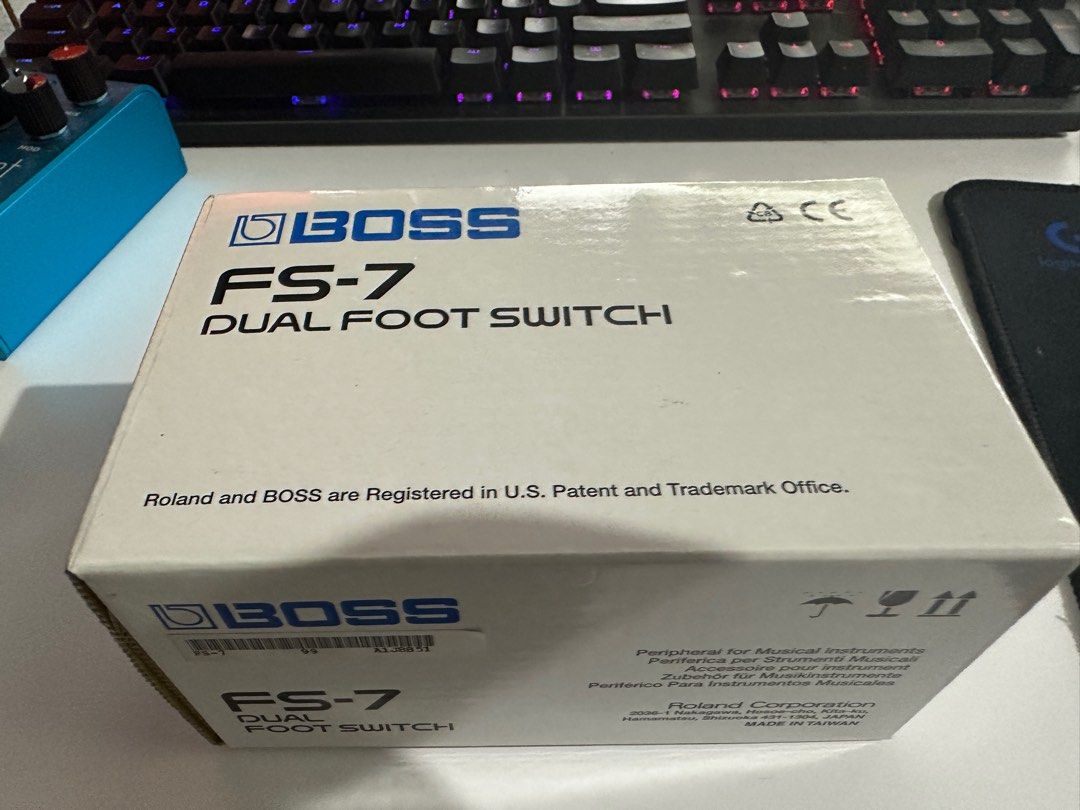 Boss FS-7 Dual Foot Switch, Hobbies & Toys, Music & Media, Music ...