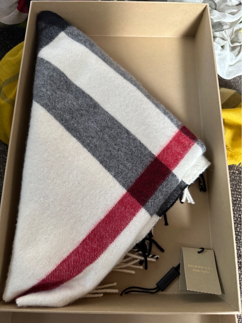 Burberry Extra Large Bandana Scarf, Women's Fashion, Watches ...