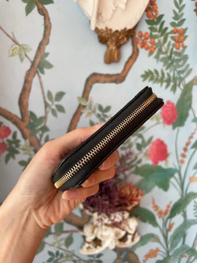 Chanel zipper card case, Women's Fashion, Bags & Wallets, Purses ...