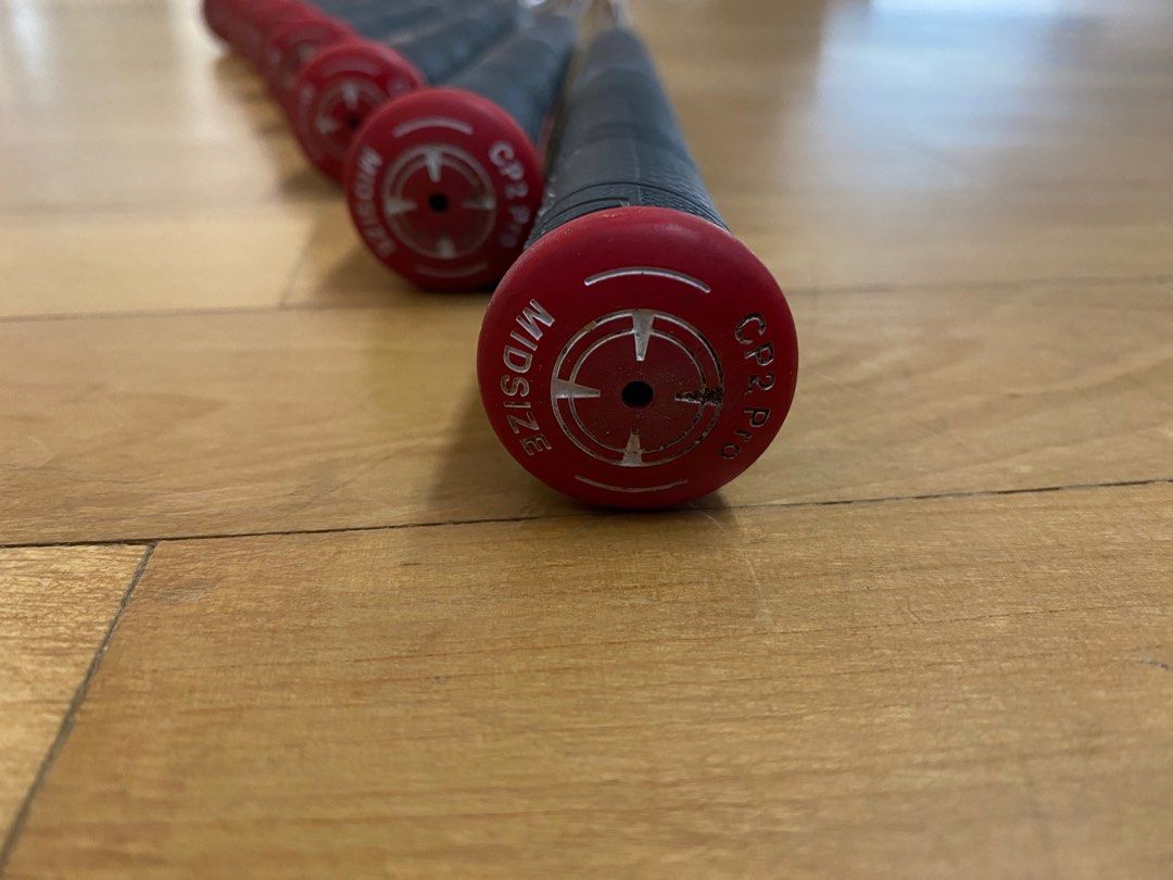 Cleveland CG Red Irons Golf Clubs 3 - PW, Sports Equipment, Sports ...