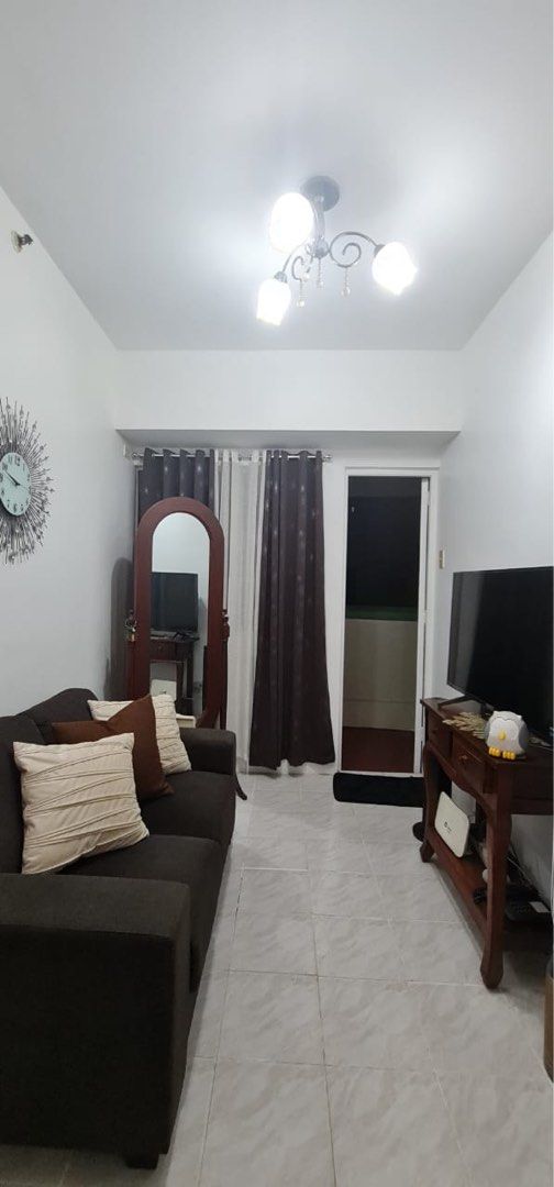 Condo sharing in Makati (20k per room), Property, Rentals, Apartments & Condos on Carousell